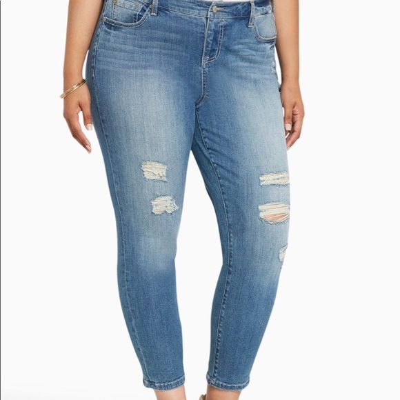 torrid | Jeans | Torrid Girlfriend Distressed Jeans Plus Size 8 | Poshmark